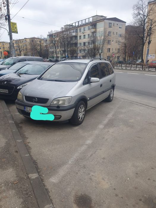 Opel Zafira 7 locuri Craiova • OLX.ro