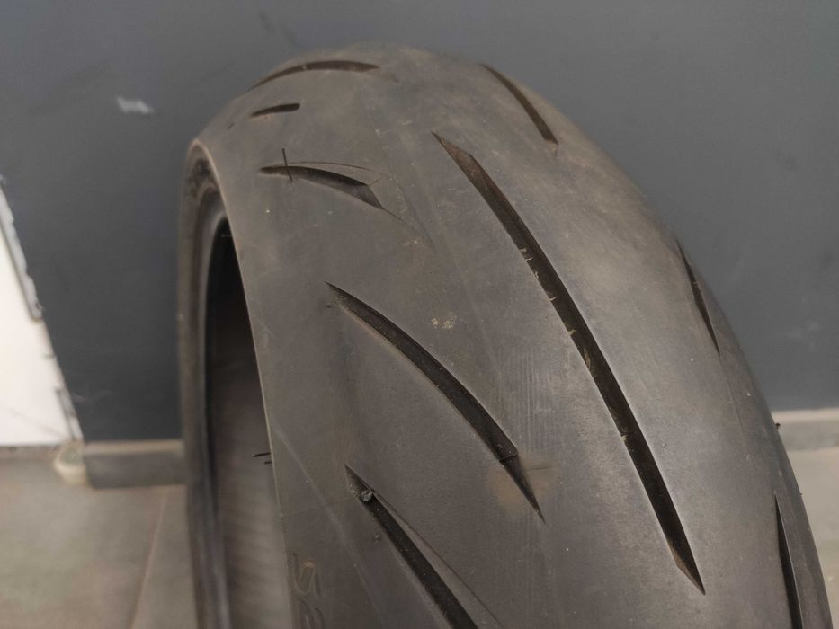 Мото Гума 190 50 17 - Bridgestone гр. Бургас Меден рудник - зона Д • OLX.bg