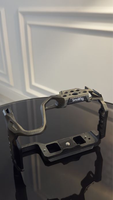 Cage Small Rig. Black Mamba. Canon R5 R6. R6 MkII Bragadiru • OLX.ro