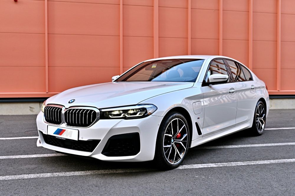 Bmw 545 E 2021 400cp Facelift xdrive M plug in hybrid/Hud/Distronic ...