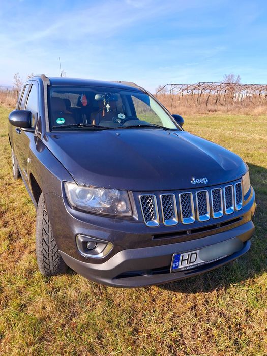 Jeep Compass 4x4 Calan • OLX.ro