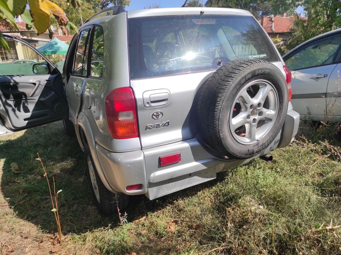 Тойота Рав4 на части ,2.0 d4d ,116ks. 2004g. гр. София Надежда 1 • OLX.bg