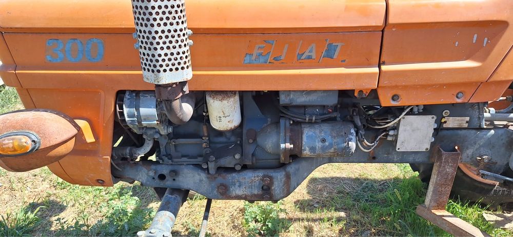 Vand Fiat 300 original din fabrica Bacau • OLX.ro