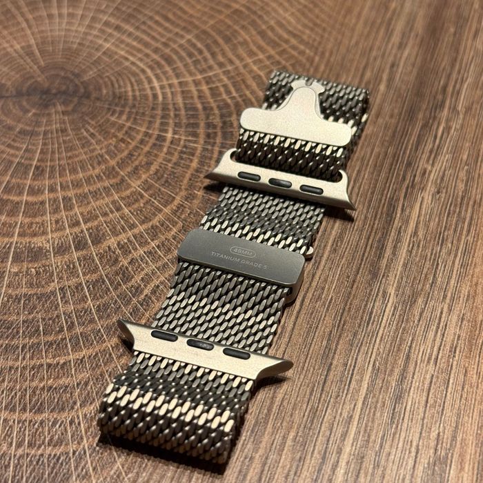 Apple Watch Ultra 2, Milanese Loop, Natural Titanium + каишка Nomad гр ...