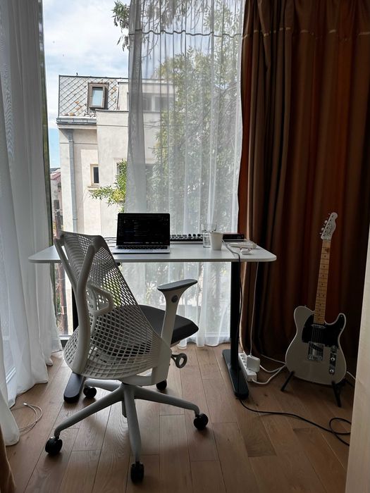 Birou Ikea Bekant alb 120x80 cu picioare negre Bucuresti Sectorul 2 ...