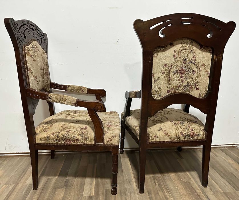2 buc Scaun Vintage cu ornamente sculptate; Fotoliu; Jilt Bucuresti ...