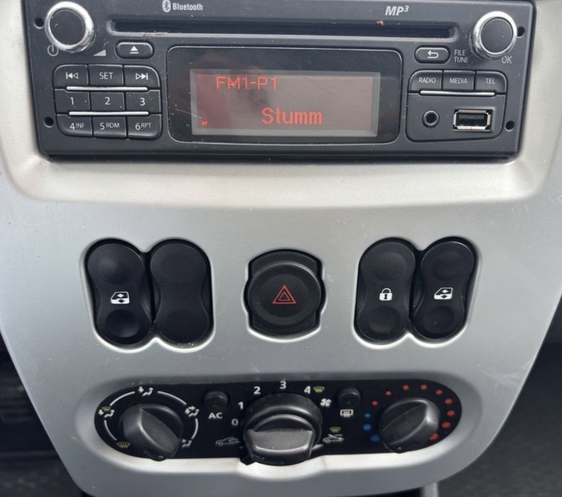 Dacia Logan Mcv 7 locuri euro 5 Oradea • OLX.ro