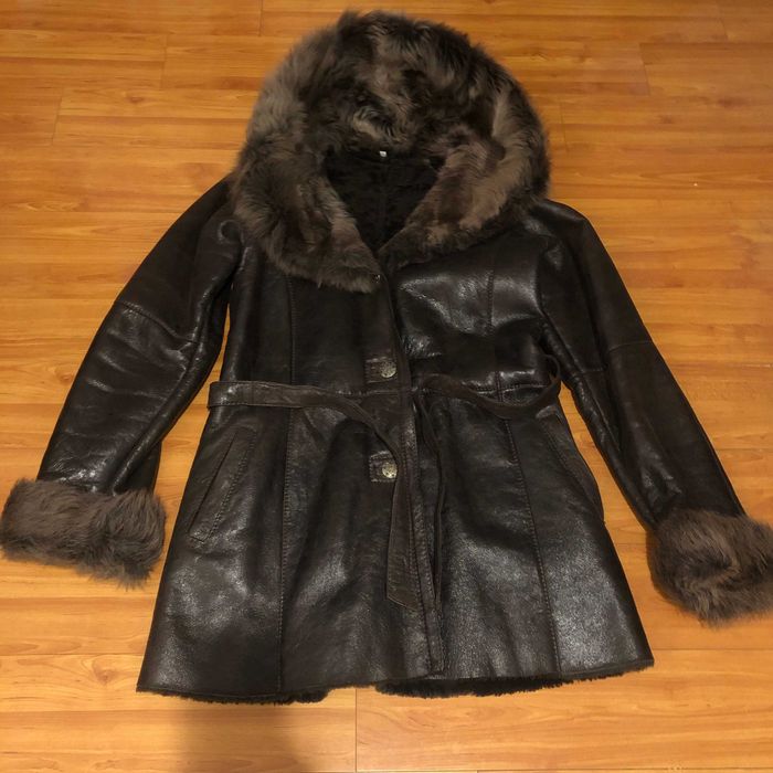 Cojoc piele cu blana naturala si gluga ,mas 46, Romanesc Zimnicea • OLX.ro