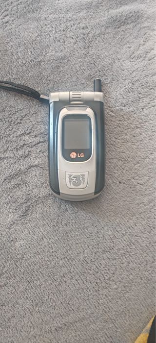 Telefon de colectie lg u8180 Craiova • OLX.ro