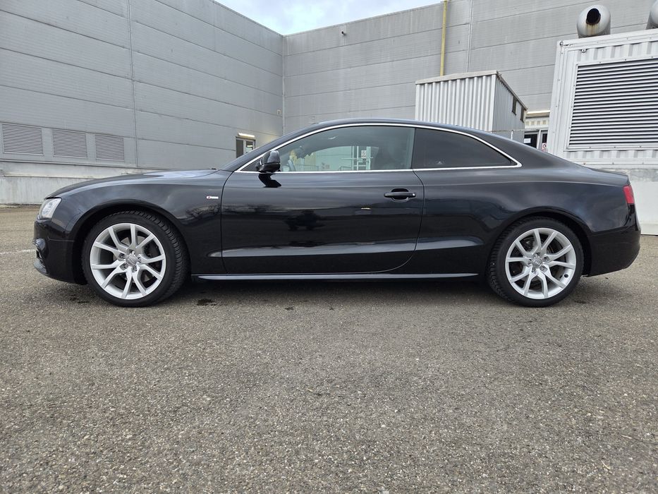 Audi A5 2.0 TFSI quattro 211 cp Scheia • OLX.ro