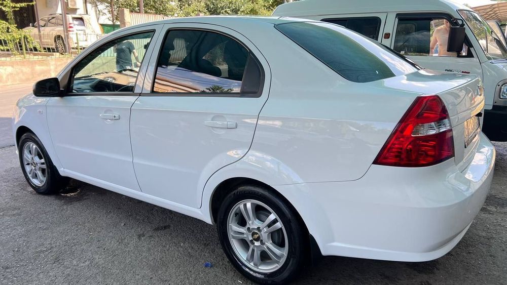 Neksiya 3 Nasiya Savdo: 11 000 у.е. - Chevrolet Назарбек на Olx