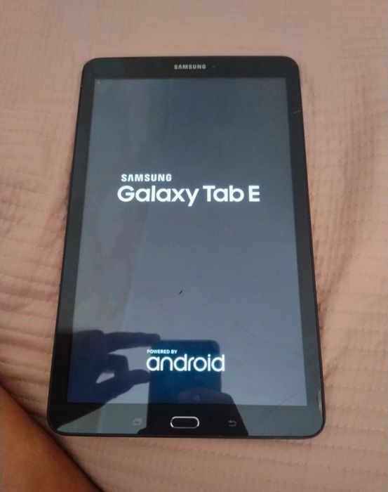 Vand tableta tab e Cavnic • OLX.ro