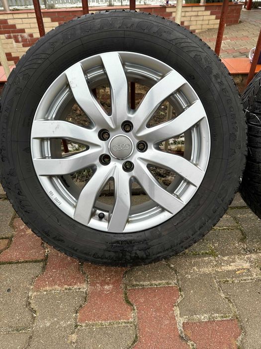 Roti/Jante Audi A3,A4,A6 si Passat pe 17 iarna Bistrita • OLX.ro