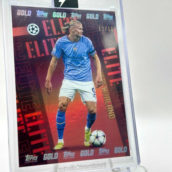 Cartonas de fotbal Erling Haaland 2022 Topps Gold x Dan Leydon 10/10 ...