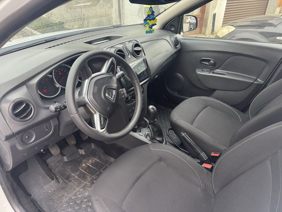 Inchiriez masina pentru bolt/uber/glovo/wolt dacia logan gpl consum mi ...