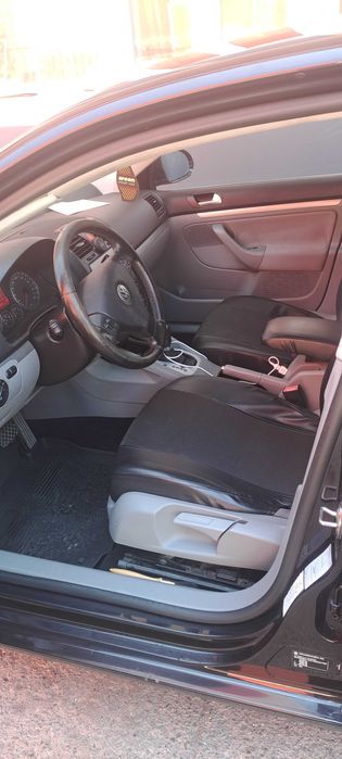 Volkswagen Jetta 2007 Ramnicu Valcea • OLX.ro