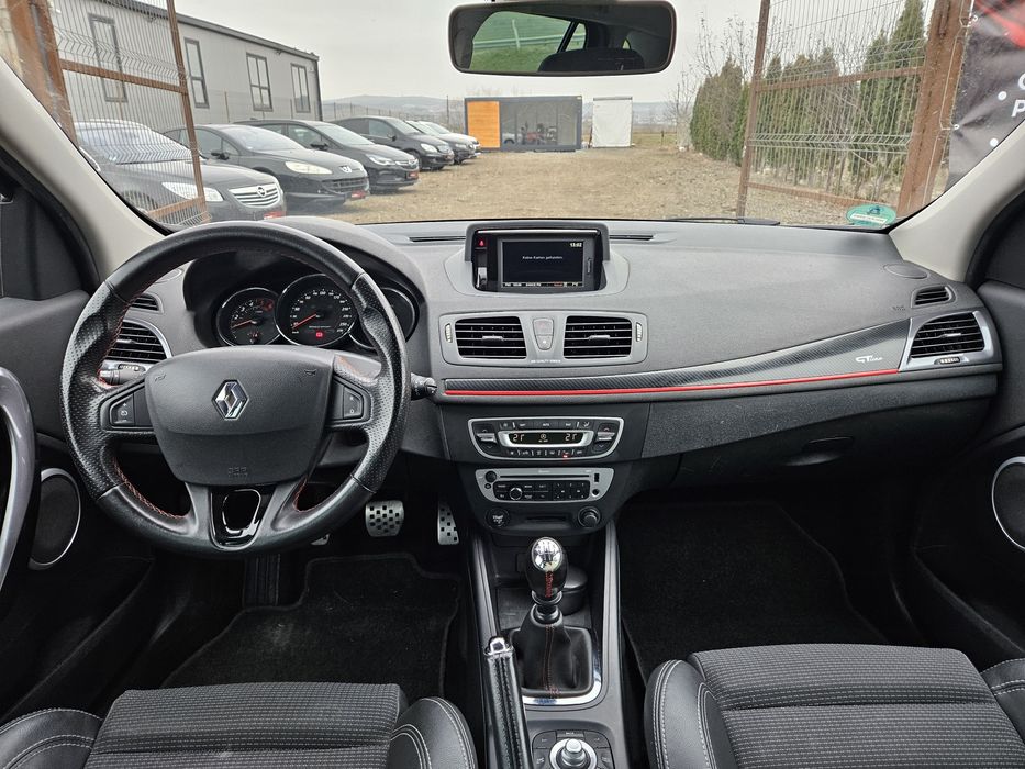 Renault Megane III GT Line 1.6dci 130cp /Keyless/Navigatie Apahida • OLX.ro