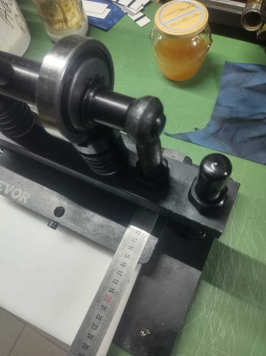 Presare piele ștantat piele presa piele noua Chitila • OLX.ro