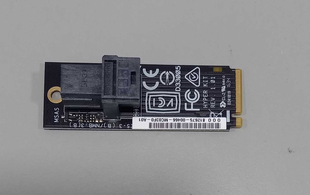ASUS Hyper M.2 X4 Mini M.2 PCIE placa expansiune + Hyper Kit SAS NVME ...