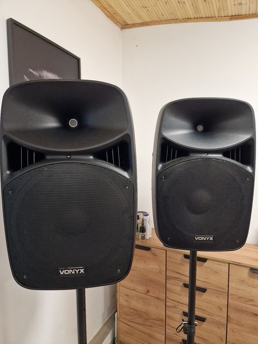 Boxe Active Vonyx 2x500w 15 inch VPS152A Roman • OLX.ro