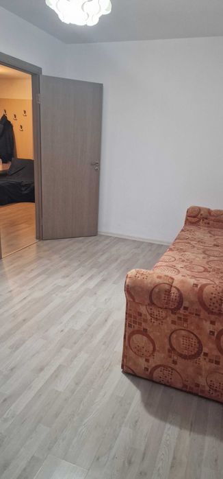 PRIVAT:Ap. 3 camere dec, 93 mpc, 77mpu, 2008 Hip III-fara comision ...