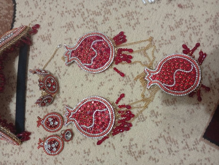 Tillaqosh sifati alo yangi biror marta ishlatilmagan: 500 000 сум ...