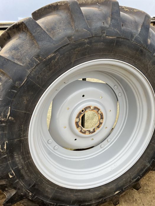 Roti tractor 420/85r 34 și 13,6 r 24 Lunguletu • OLX.ro