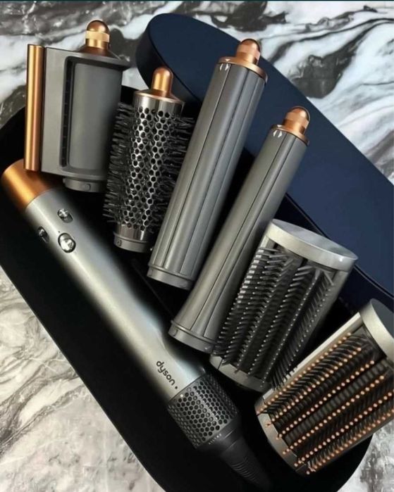 Placa Dyson Airwrap Complete HS05 - Nou / Sigilat Suceava • OLX.ro