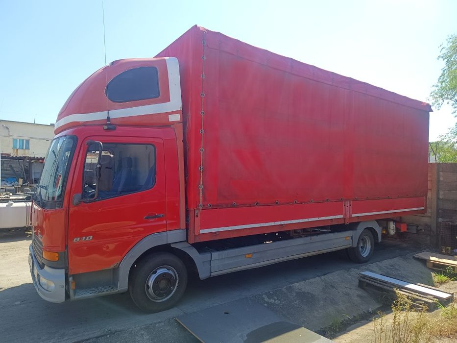 Vând Mercedes Atego 7,5t,17 pal.7,2m lung,2,8m înalt,tavan decopertabi ...