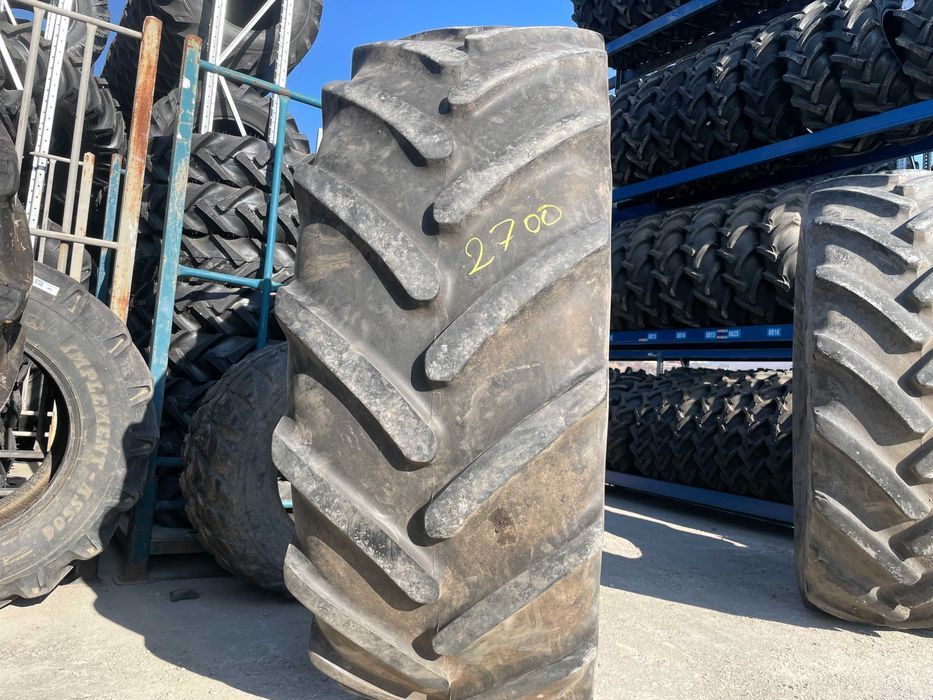 620/70r42 anvelope de tractor spate radial Baia Mare • OLX.ro