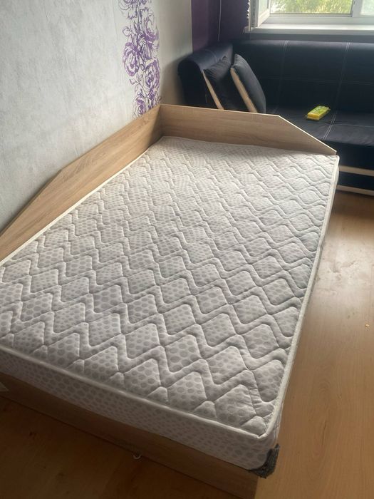 Ново легло с матрак и повдигащ механизъм 120/190 гр. Варна Кайсиева градина • OLX.bg