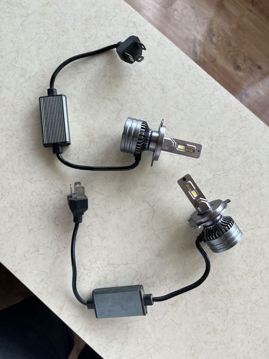 Led крушки Н4 гр. Пловдив Каменица 2 • OLX.bg