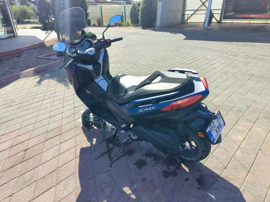 Scuter Yamaha XMax 300 - 2019 - 5500 km Buzau • OLX.ro
