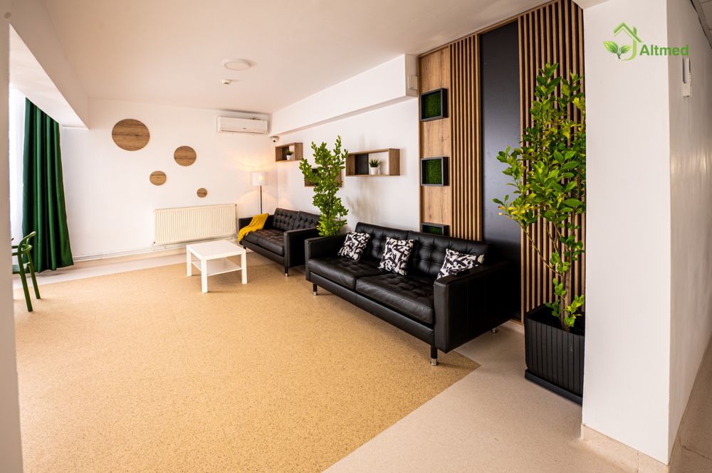 Camin ingrijire varstnici. Pitesti • OLX.ro