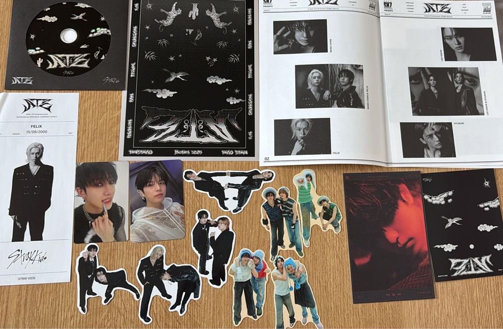 Kpop Album Stray Kids- ATE Limited Edition Bucuresti Sectorul 2 • OLX.ro