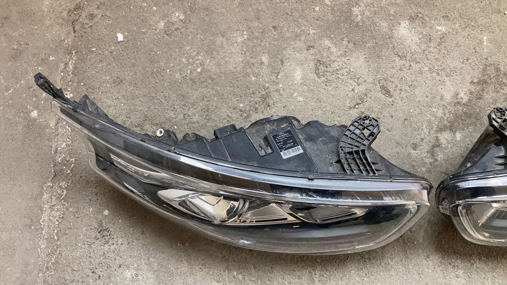 Faruri Far Ford Transit Custom Facelift 2018 , 2019 , 2020 , 2021 ...