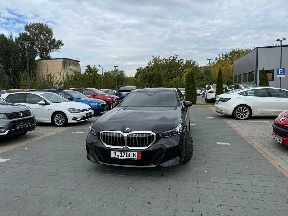 BMW Seria 5 520d hibrid G6L Pachet M 2024 cu TVA Bucuresti Sectorul 3 ...