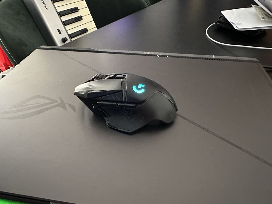 Laptop Gaming Asus ROG Strix G18 + Mouse Gaming Logitech Iasi • OLX.ro