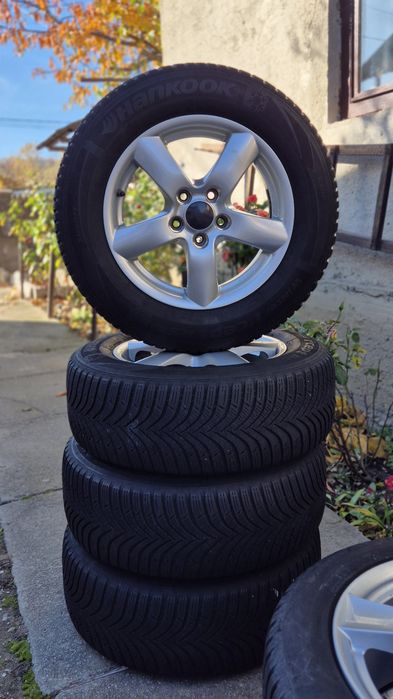 Set Jante Aliaj pe 16 anvelope iarna Vw Tiguan Campulung • OLX.ro