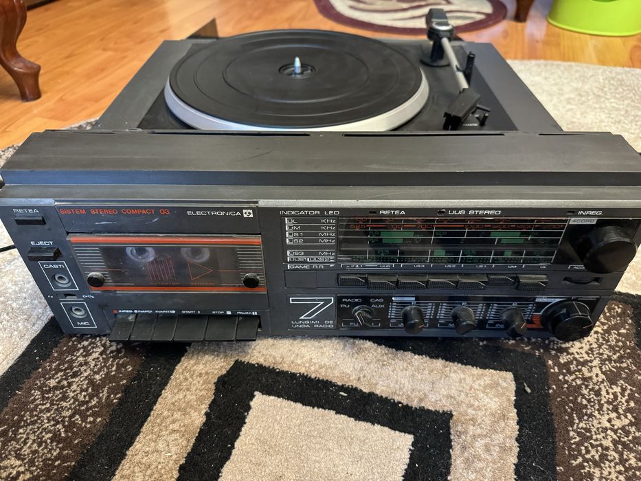 Sistem stereo compact 03 ELECTRONICA Caracal • OLX.ro