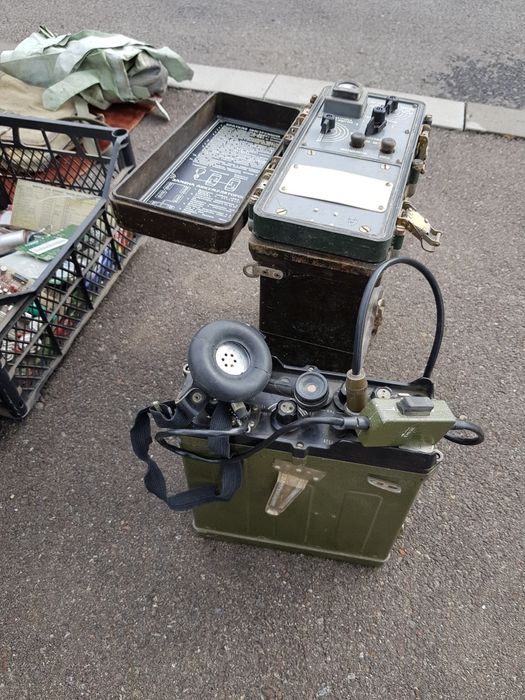Statii Radio r 108 M si R 1260 militare Ramnicu Sarat • OLX.ro