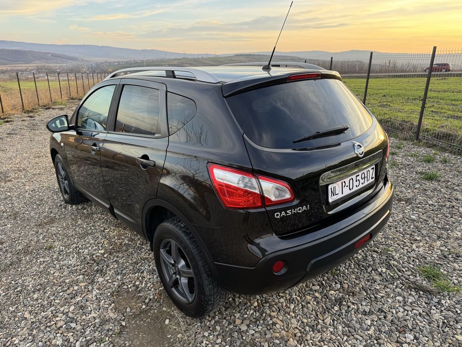 Nissan Qashqai 2.0 DCI 4X4 Cutie automata Euro 5 Iasi • OLX.ro
