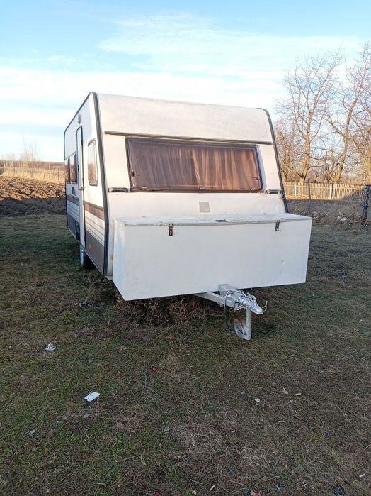 Vand rulota stare buna Deluxe Bilca • OLX.ro