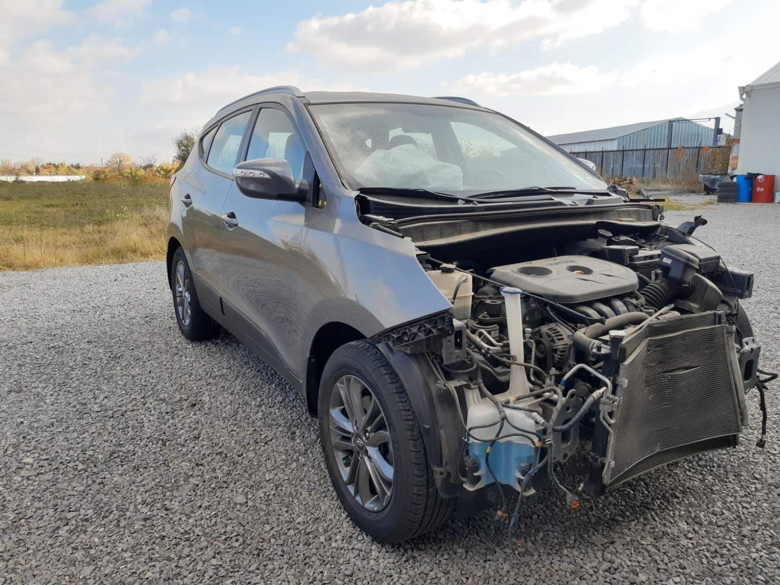 Hyundai ix35 2.0GDi на части гр. София Суходол • OLX.bg