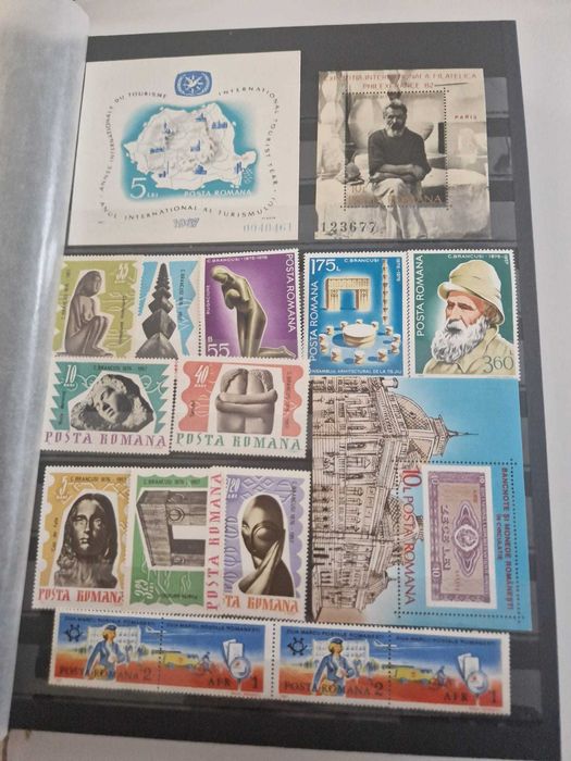 Clasor cu timbre Posta Romana si colectie Gazeta Literara 1957 - 1962 ...