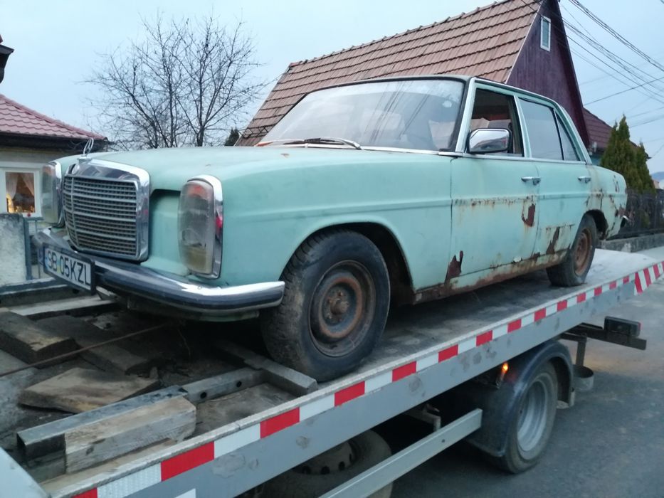 Dezmembrez Mercedes W114 w115 (Bot de cal) Medias • OLX.ro