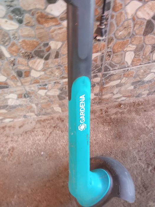 Trimer de tuns iarba adus din austria Adjudeni • OLX.ro