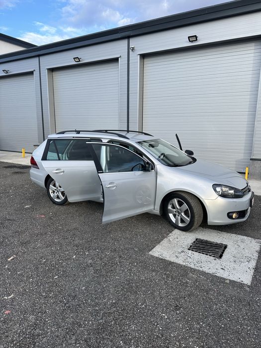 VW Golf 6 combi ,klima,carlig, jante aluminiu! Sibiu • OLX.ro
