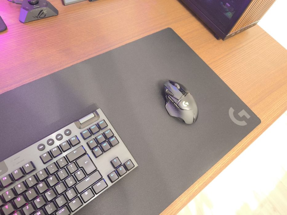 Set tastatura + mouse + mousepad + casti Logitech Bucuresti Sectorul 5 ...