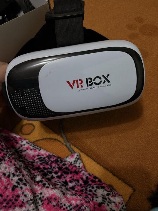 Слушалки ,3D очила и клавиатура гр. Етрополе • OLX.bg